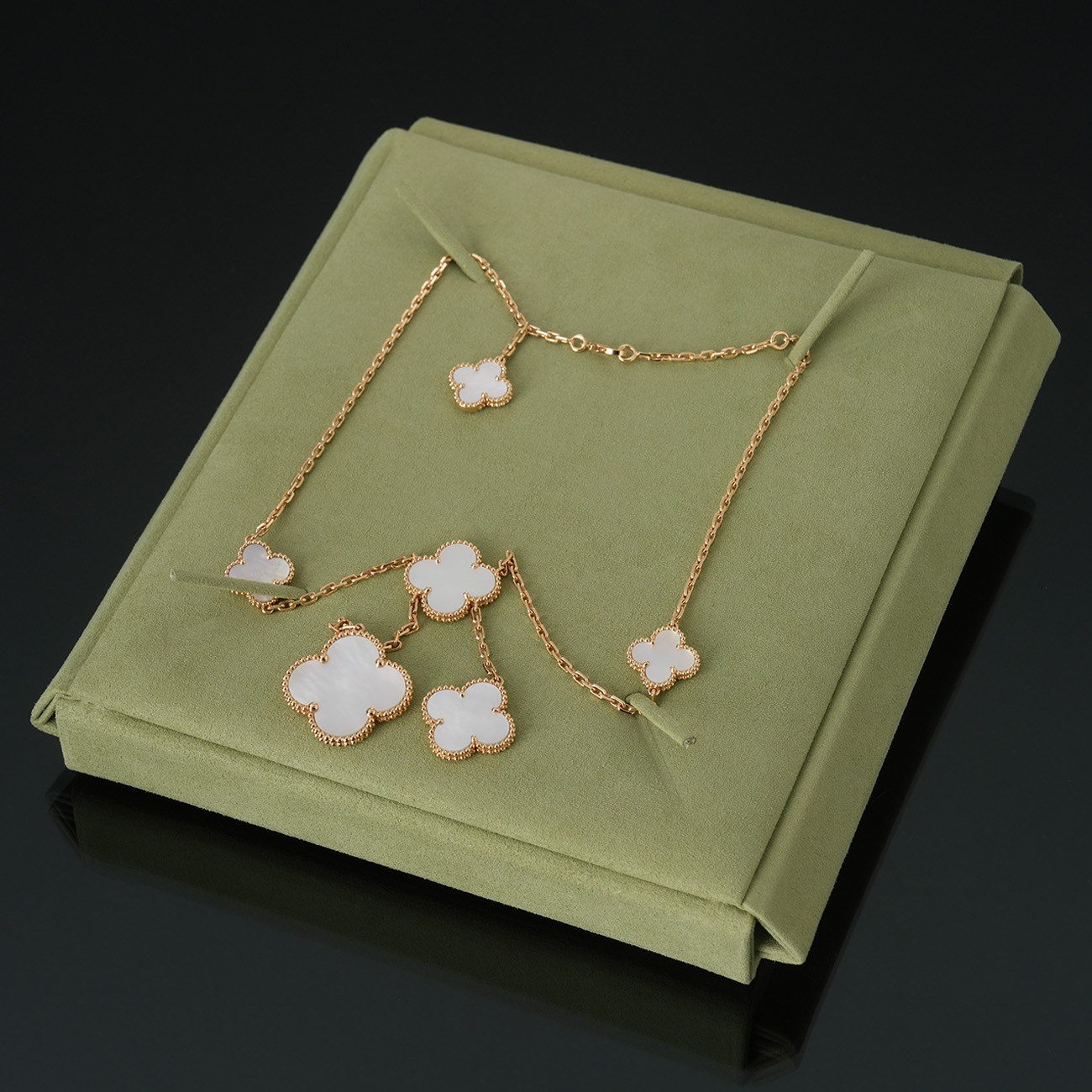 신품급 중고명품 캉카스백화점